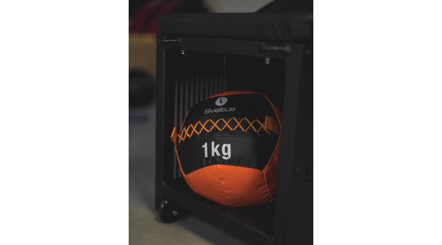 Sveltus medicinlabda, műbőr, 1 kg